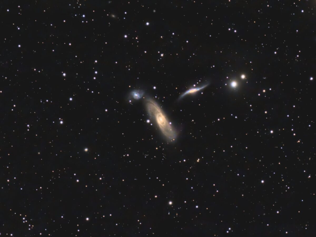 Arp 286 Galaxy Group - Astrodoc: Astrophotography by Ron Brecher